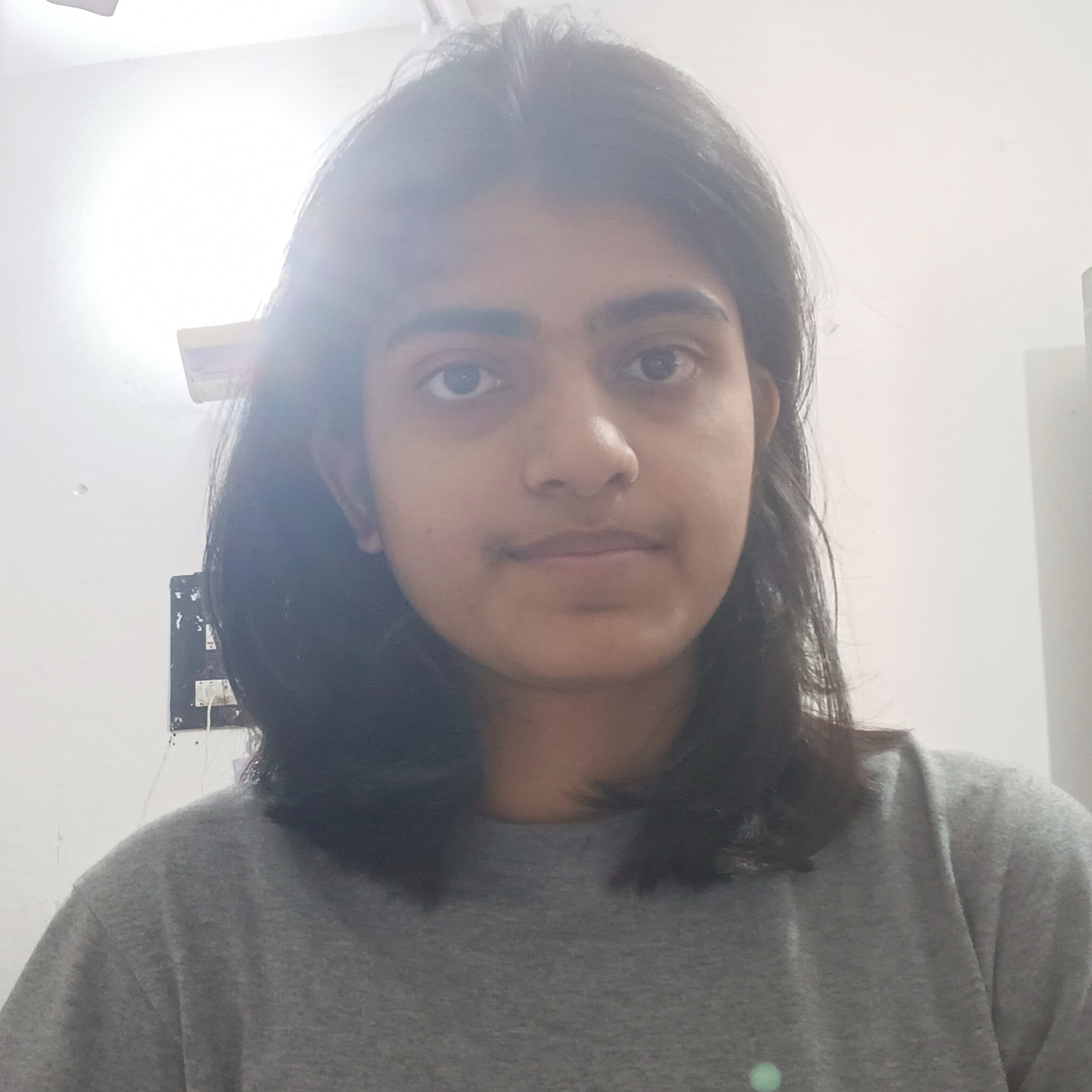 Divanshi (Eleven) - PRofessionals & Coffee